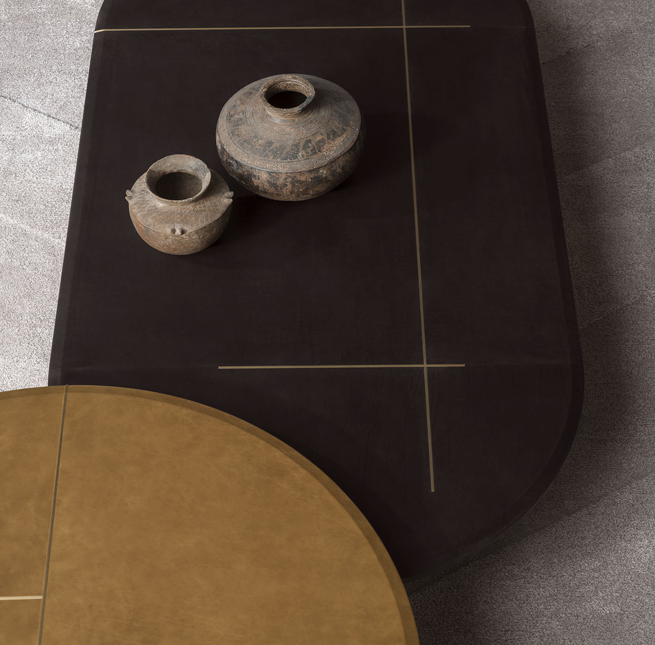 Стол журнальный PLACE, дизайн Baxter в Москве | MAXIMUS exclusive interiors